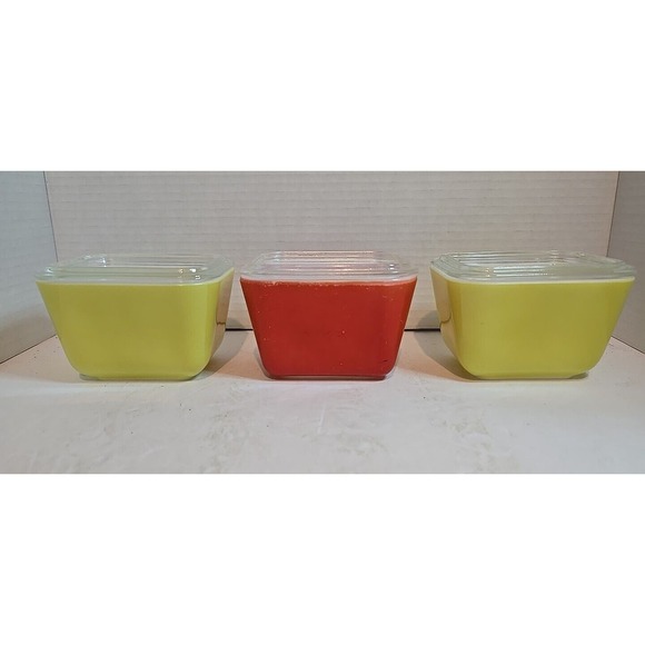 Pyrex | Dining | Vintage Pyrex Refrigerator Dishes 5 B 1 12 Cup 1 Red 2 ...